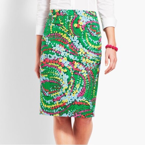Talbots | Skirts | Talbots Green Floral Pencil Skirt Sz | Poshmark